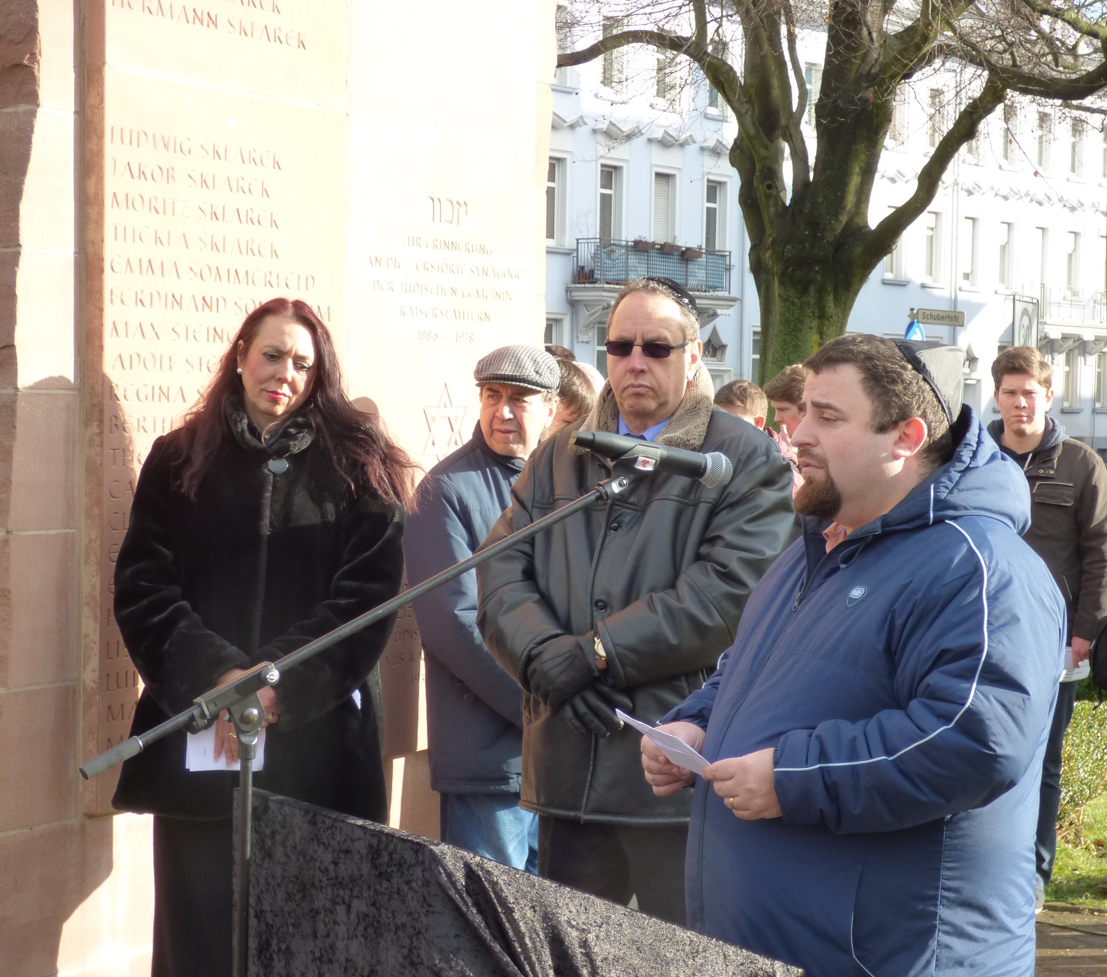 Wimmer-Leonhardt: „Es kommt auf unser aller Wachsamkeit an“ - Stadt ...