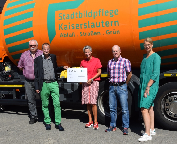 Bürgermeisterin überreicht Spende der Stadtbildpflege - Stadt ...